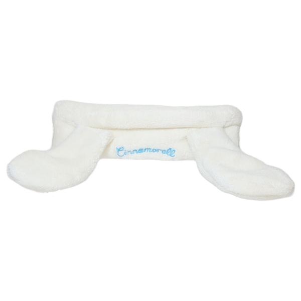 サンリオキャラクターシナモロールグッズヘアバンド人気アイテム　ヘアバンドお風呂上りや洗顔、メイク時そして旅行の時のアイテムとしてもふわふわ肌触りのヘアケア用品■サイズ：約235×80mm＊耳の大きさ含まず（大人用フリーサイズ）■素材：ポリエ...