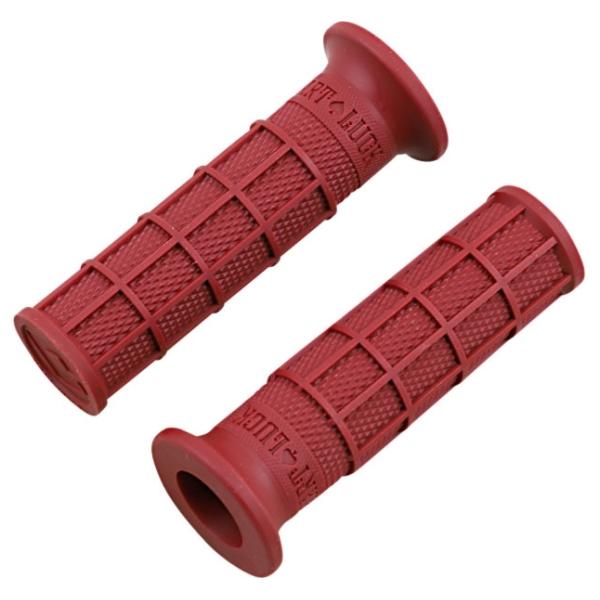 ■適合 1インチハンドル用■備考 ※当商品は汎用品です。特定車種専用ではなく取付の仕方に応じて加工が必要となります。※スロットルパイプが別途必要です。■カラー ダークレッド■素材 ラバー■メーカー ODI(オーディーアイ)ハーレー カスタム...