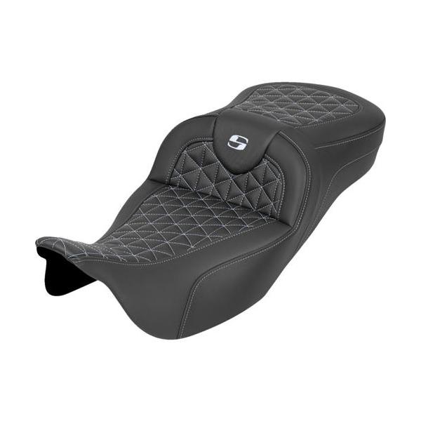 2008〜25年ツーリングモデルに適合（但し2023年以降FLHXSE、FLTRXSE、2024年以降FLHX/U、FLTRX/STSEは除く）カラー：シルバーステッチSADDLEMEN(サドルマン)ハーレー カスタムパーツ