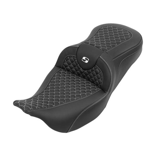 2008〜25年ツーリングモデルに適合（但し2023年以降FLHXSE、FLTRXSE、2024年以降FLHX/U、FLTRX/STSEは除く）カラー：ホワイトステッチSADDLEMEN(サドルマン)ハーレー カスタムパーツ