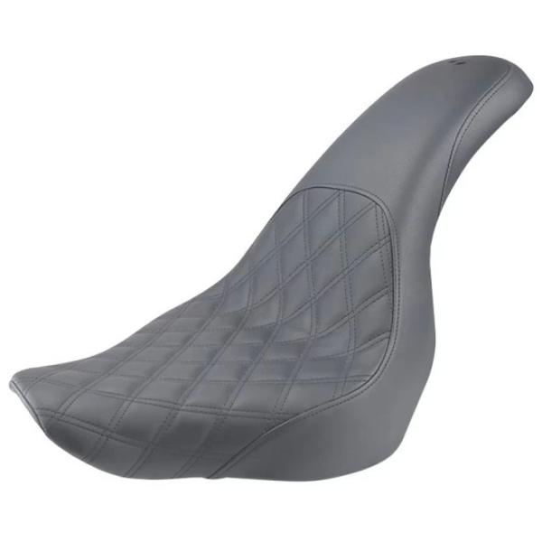 ■適合 2018年以降FXLR/S/ST、FXRST、FLSBに適合■備考 ※FLSTNはシートレールとラックを外す必要がございます。■メーカー SADDLEMEN(サドルマン)ハーレー カスタムパーツ / 818-29-149