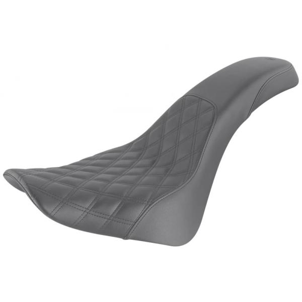 ■適合 2018年以降FLDE、FLHC/S、FLSLに適合■備考 ※FLSTNはシートレールとラックを外す必要がございます。■メーカー SADDLEMEN(サドルマン)ハーレー カスタムパーツ / 818-33-149