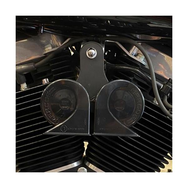 1991〜22年XL1200モデル、1991〜17年ダイナ、ソフテイルモデル、1991年以降ツーリング、トライクモデル、2002〜17年V-RODモデルに適合（但し2014〜17年FXDL、FLSTS、FLSTSC、FXCW/C、FXS、F...