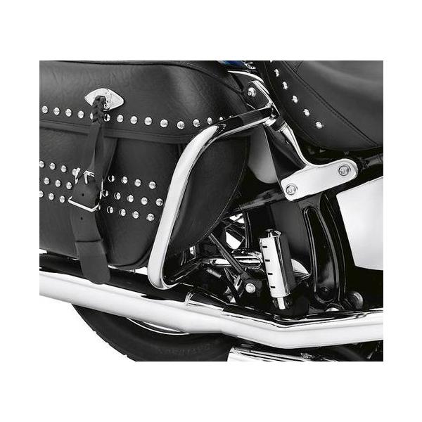 ■カラー:クロームメッキ■2000〜17年FLST、FLSTC、2000〜05年FXST、FXSTB、FXSTSに適合■サイズ:7/8インチ■素材:スチール■FLSTCはリロケーションキット90238-00が必要■取り付け用のハードウェアは...