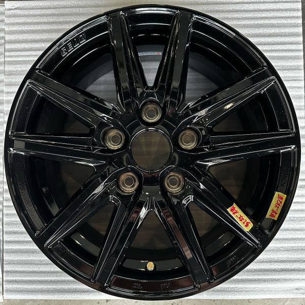 ●商品名ザインSS ザインSS 15インチ 6.0J 53 5-114.3 ソリッドブラック 単品 1本のみ●商品説明・コメントアウトレット商品です。若干スリ傷ががありますが、特に目立った傷などございません。美品です。画像をご確認ください。...