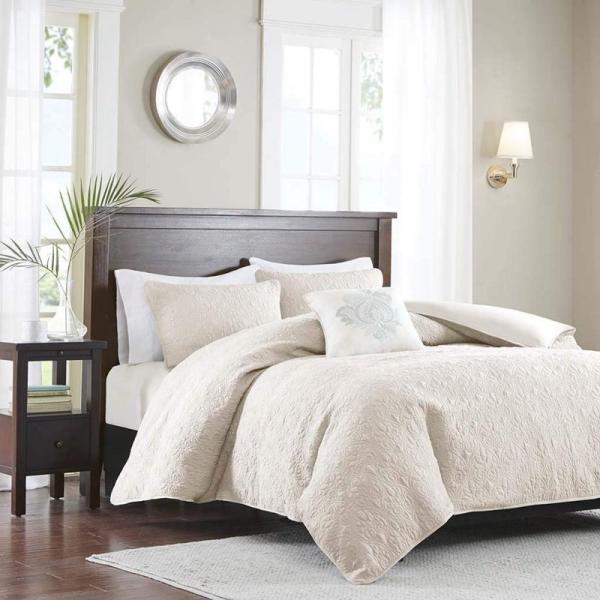 サイズ：Queen/Kingカバー　100％ポリエステル寸法：(Queen)1掛け布団 229 x 229cm2スタンダードシャム 51 x 66cm1飾りクッション 41 x 41cm寸法：(King)1掛け布団 264 x 233cm2...