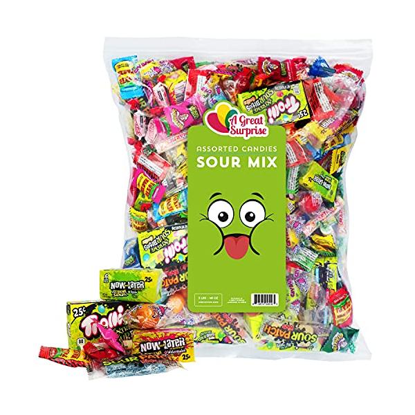 アメリカ発! 自分用としても、お友達にギフトでプレゼントしても◎のアメリカのお菓子♪♪バラエティに富んだスナックコレクションを随時追加中ですA Great Surprise Sour Party Mix - Appx. 3lb - East...