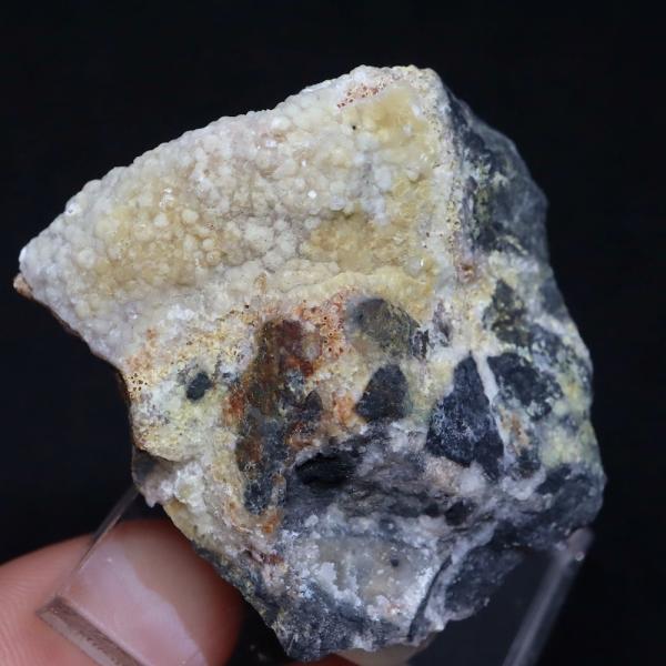 【Fluorwavellite / 弗素銀星石】店主の自主採掘品です！採掘日：２０２５年６月重さ：21g大きさ：36 x 35 x 15 mm産地： Willard Mine, Pershing Co.,ネバダ州, USA