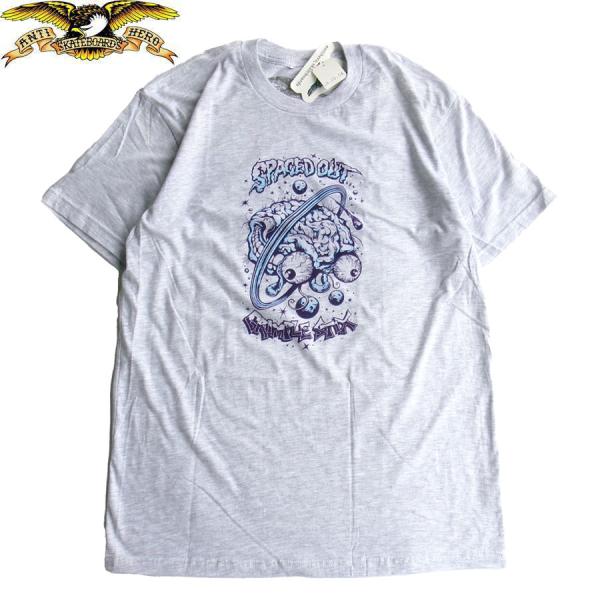 ■商品説明サンフランシスコのスケートブランド、アンタイヒーローの半袖Tシャツです。■素材コットン100％■サイズL  (着丈約73cm, 肩幅約48cm, 身幅約54cm, 袖丈約21cm)※サイズについて・・・サイズは入荷した商品のうち1...