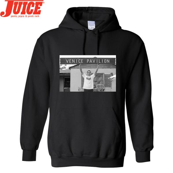■商品説明「JUICE MAGAZINE」アメリカはウエストコーストよりサーフ、スケート、パンクロックをベースに1993年創刊いらいハードコアな姿勢で情報を発信し続ける硬派なスケート誌。JUICE MAGAZINEの記者DAN LEVYが自...