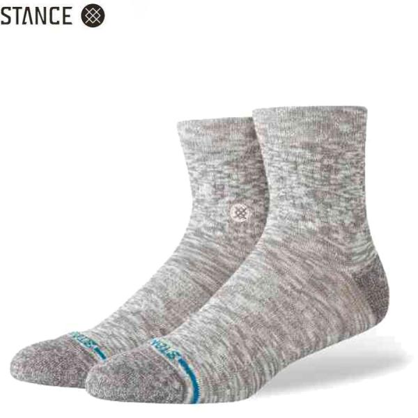 ■商品説明『STANCE』カリフォルニア発のソックスブランド『スタンス』。サーフ、スケート、スノー、ミュージック、アートなどあらゆるシーンをサポートするブランドです。スタンスのクォーターソックスです。上質のコームドコットンを使用し、通気性が...
