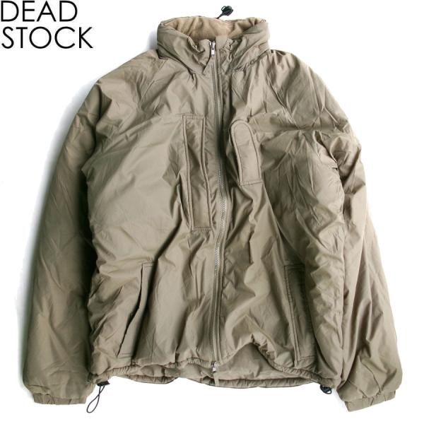 ■商品説明デッドストックのイギリス軍PCS(Personal Clothing System)のサーマルジャケットです。表地に撥水マイクロリップストップナイロン仕様と保温性のある中綿が使われた軽量な防寒ジャケット。フロントジップはダブルジッ...