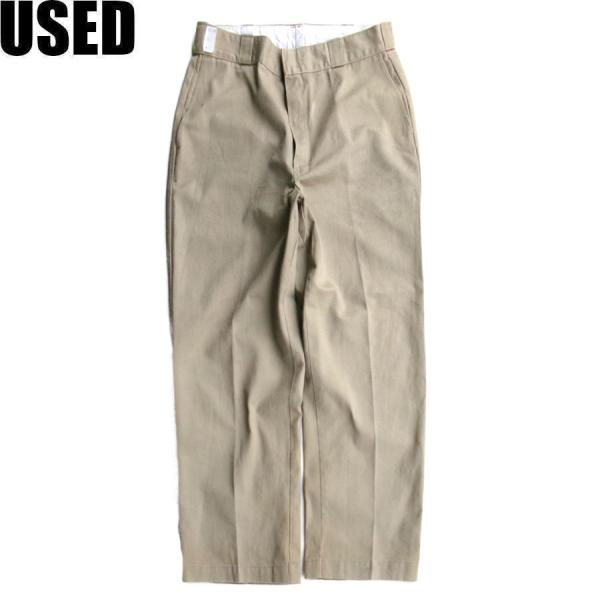 ■商品説明80年代アメリカ製のディッキーズ874になります。ウエスト裏のインチアッププリーツで1〜2インチほどアップできます。生地の張感は残っていますが、全体的に汚れがあります。■素材ポリエステル65％，コットン35％■サイズW38 L30...