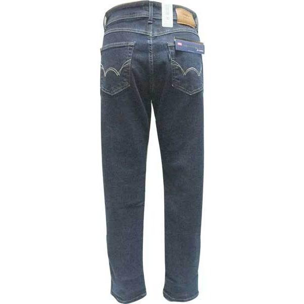 Miss　EDWIN　INTERNATIONAL　BASIC（インターナショナルベーシック）普通のストレート表示は「ゆったりストレート」細くなく　太くなくはける　普通のストレートジーンズ