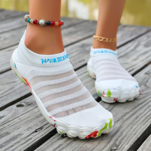 弊社は海外から直接お客様にお届けすることで、中間手数料を極限まで排除することによりこの価格を実現できております。注文があり次第海外倉庫から取り寄せを行いますので、配送まで7日〜最大21日いただいております。ご理解頂いた上で、ご購入ください。