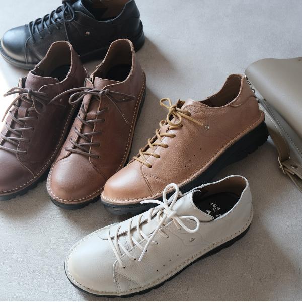 超軽量！思わず笑顔があふれるような抜群の歩きやすさ！サイドファスナーで紐をほどかずにさっと履ける「空気をはいた感覚 それで歩こう」独自設計されたこだわりのソールはリピーター続出ヨーロッパの最新デザインを取り入れた、他にない配色温かみと高級感...