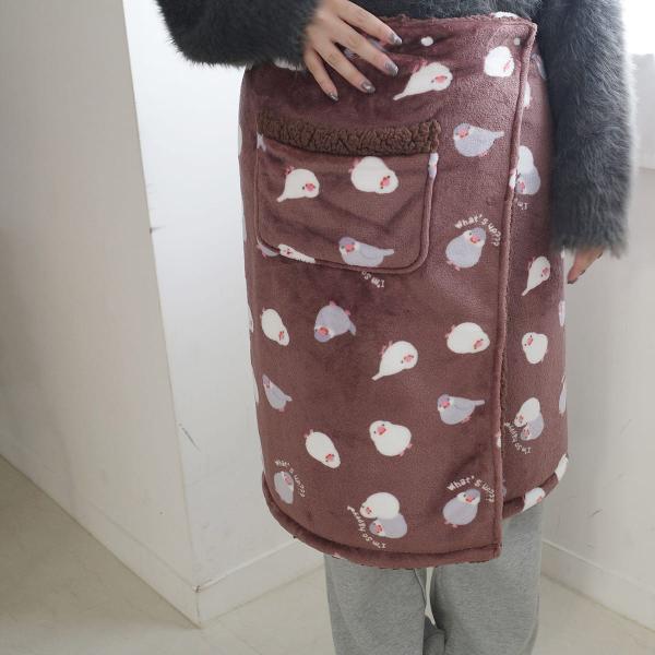 マシュマロのように柔らかい肌触りの3wayあったかひざかけ様々なシーンで活躍！とろけるような肌触り密度の高い繊維が暖かさをキープしてくれますおうち時間や車内・オフィスワークの強い味方【キーワード】 ひざかけ リバーシブル　おうち時間 アウト...