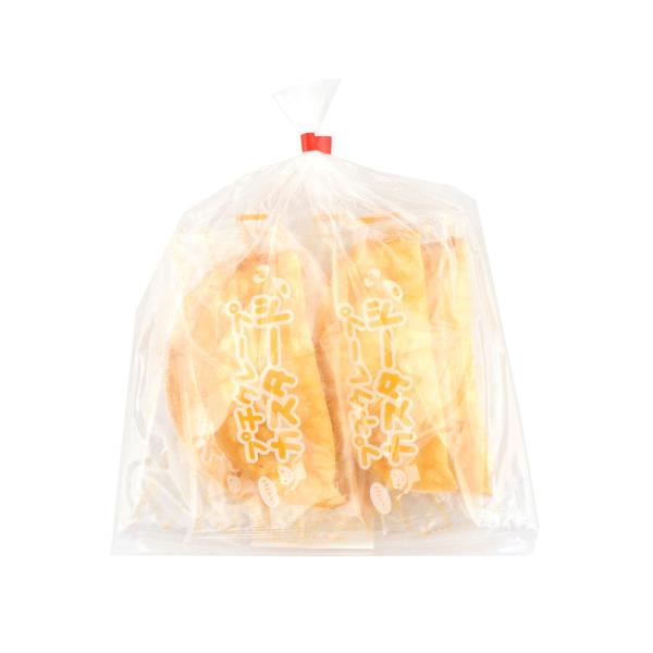 【NEW】【冷凍】小さいサイズのクレープデザートです。きれいな焼き目のしっとりクレープで、口どけの良いホイップを包み込みました。やさしい甘さのカスタード味。※在庫以上の数量をご希望の場合は、お手数ですがご注文前に弊社までお電話にてご連絡頂き...
