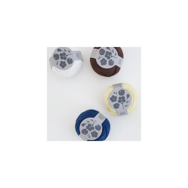 ■商品のご案内形状：５０ｇ　１０２ｍ素材：綿　５０％　　：麻(リネン)　２５％　　：麻(ラミー)　２５％使用針目安：棒針５〜７号　カギ針７/０号標準ゲージ：メリヤス編 １９〜２２目　　　　　　　　　　　 ２７〜３０段　　　　　：長　　　編 ...