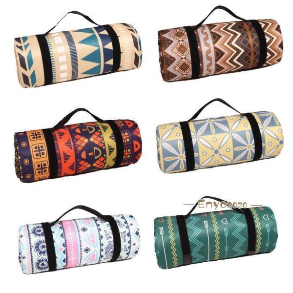 キャンプやレジャー、ピクニックなどで便利なのネイティブ柄のアウトドアシート。サイズ約200×200cmの大10人着座ができて、家族4〜8人だとゆったり座ってくつろげます。折り畳んで持ち運びも収納もコンパクトで携帯に便利！ピクニックに出かけて...