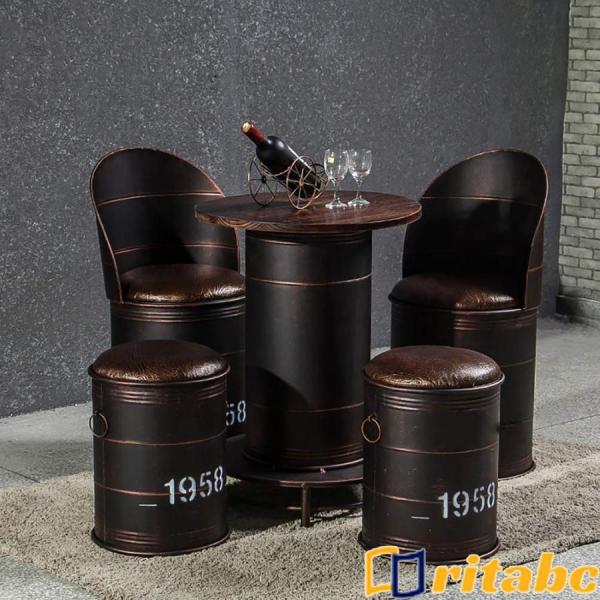 ★バースツール/シートスポンジ詰め物、革梱包一体、シートクッションも収納できます。★錬鉄のシームレス溶接、環境にやさしい塗装色防錆・防錆、色レトロノスタルジア。★バーテーブルの錬鉄製のフレーム、純木の無垢パネル、はがし加工なし、無垢のウッド...