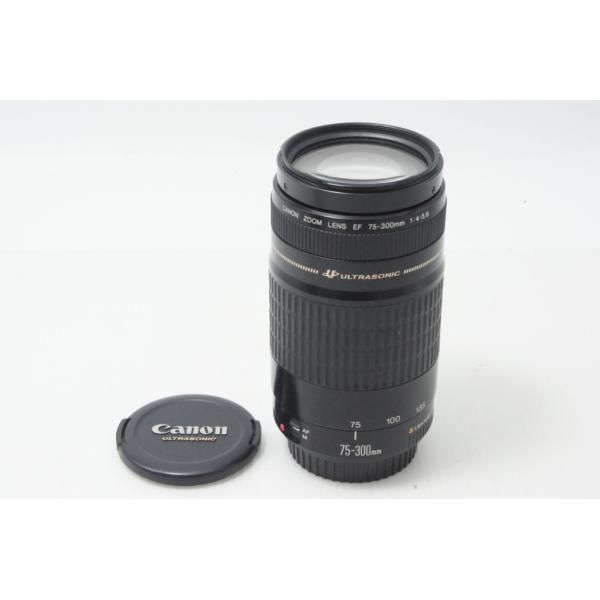 【商品名】Canon EF 75-300mm F4-5.6 USM【外観ランク】良品【備考】・小クモリ【付属品】付属品は写真に写っているものが全てとなります。全ての商品は自店の専門スタッフがコンディションチェックを済ませておりますのでご安心...