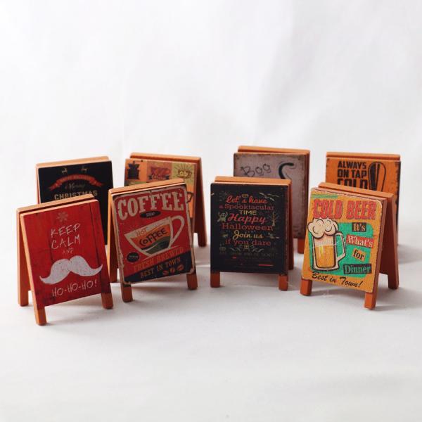 ミニチュアドールハウスの魅力を引き立てる木製のカフェの看板は、細部までこだわったデザインでお部屋を華やかに演出します。ハロウィーンのおもちゃセットは、楽しい季節の雰囲気をドールハウスにもたらし、小さなアクセサリーがその世界を彩ります。さらに...