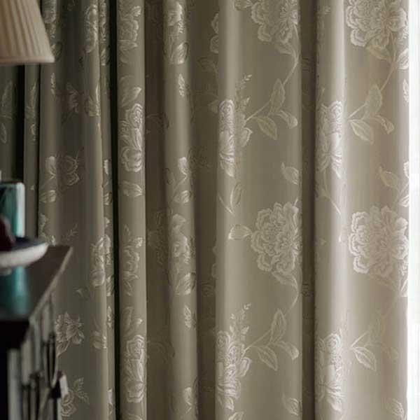 【商品名】川島織物セルコン FELTA フェルタDRAPERY FT6243〜6246【サイズ】カーテンを1cm単位でオーダーできます。幅は、レール幅からゆとり分の1.05をかけてください。丈は、カーテンの総丈をお知らせ下さい。掃出し窓は、...