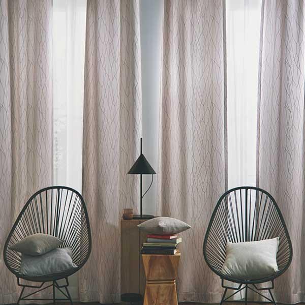 【商品名】川島織物セルコン FELTA フェルタROOM FOR TWO FT6287〜6289【サイズ】カーテンを1cm単位でオーダーできます。幅は、レール幅からゆとり分の1.05をかけてください。丈は、カーテンの総丈をお知らせ下さい。掃...