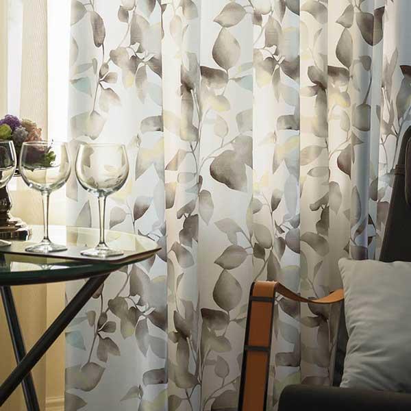 【商品名】川島織物セルコン FELTA フェルタROOM FOR TWO FT6306〜6307【サイズ】カーテンを1cm単位でオーダーできます。幅は、レール幅からゆとり分の1.05をかけてください。丈は、カーテンの総丈をお知らせ下さい。掃...