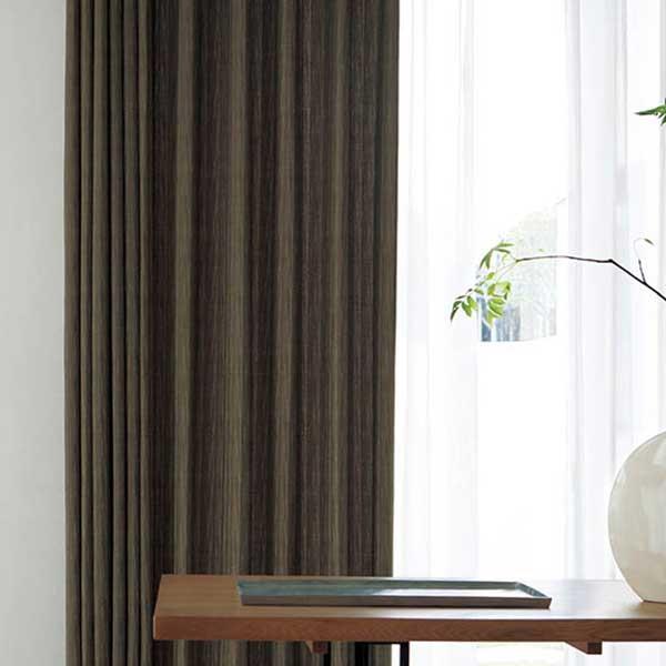 【商品名】川島織物セルコン FELTA フェルタROOM FOR TWO FT6316〜6319【サイズ】カーテンを1cm単位でオーダーできます。幅は、レール幅からゆとり分の1.05をかけてください。丈は、カーテンの総丈をお知らせ下さい。掃...