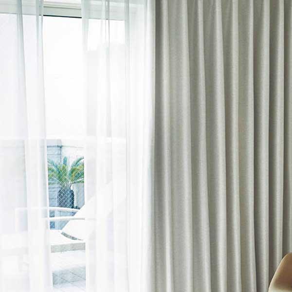 【商品名】川島織物セルコン FELTA フェルタ遮光 FT6578〜6581【サイズ】カーテンを1cm単位でオーダーできます。幅は、レール幅からゆとり分の1.05をかけてください。丈は、カーテンの総丈をお知らせ下さい。掃出し窓は、床に当たら...