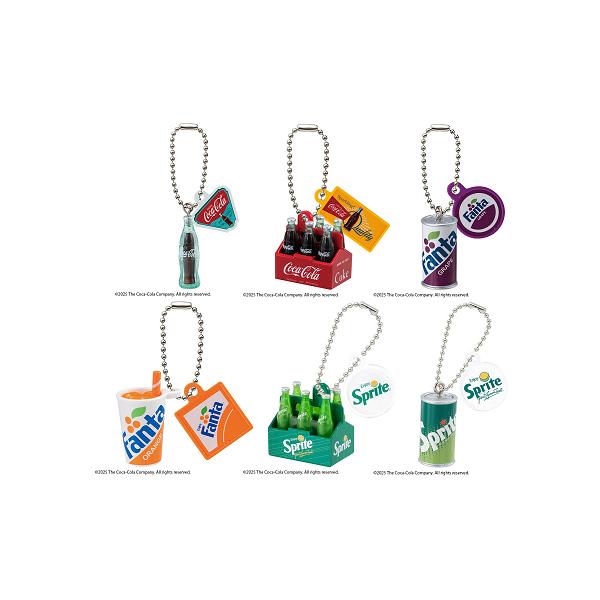 コカ・コーラブランド ミニチュアチャームメーカー：バンダイ新古品・未使用品ラインナップ1.1930-40s CocaCola Contour Bottle2.1950s CocaCola Six-pack-carrier3.1980-90s...