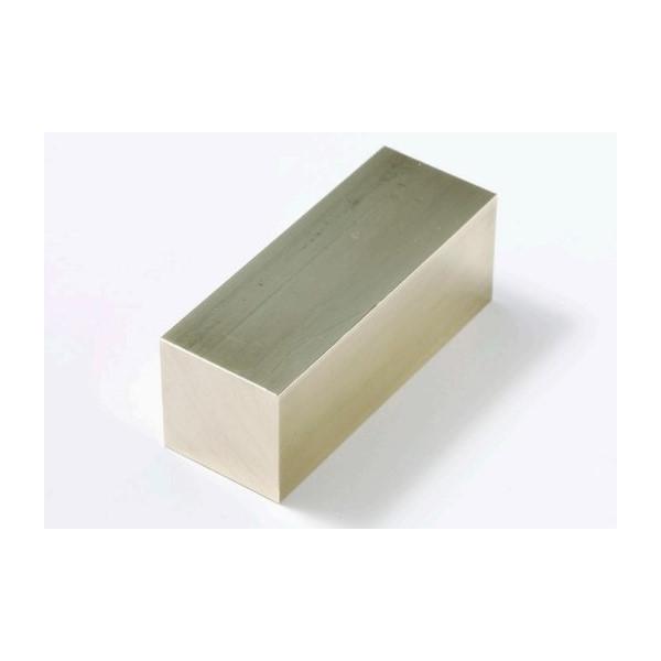 単位はミリです伸銅 カドミレス 真中 四角棒 の切棒販売です。納期はご注文から7日間程度ご注文後のキャンセルは一切できません。大きいサイズや棒は特に棒の輸送には輸送事故が起きる場合があります。棒に輸送時の弾痕・曲がり等が発生する場合がありま...
