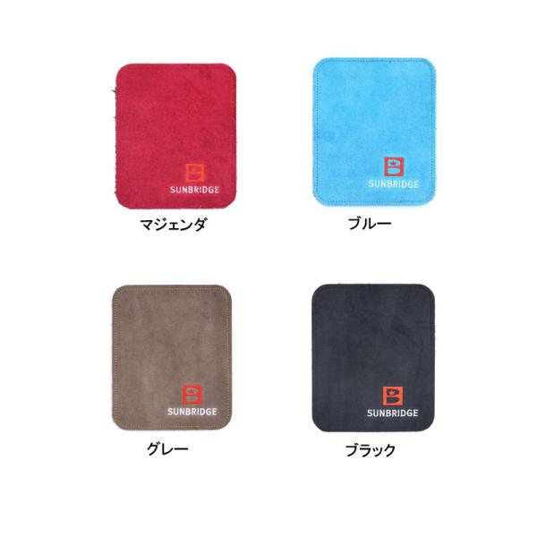 SUNBRIDGE/ピュアパッド(サンブリッジ)サイズ：縦180mm × 横150mmカラー：4色・マジェンダ（新色）、ブルー、グレー、ブラック材質：耐久性のある二重構造の天然バッファローレザー発売予定月：2021年9月備考：ボール表面を傷...
