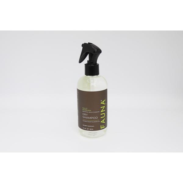 シャンプーが出来ない時や、臭いが気になる時、ハーブを主体としたナチュラルな成分で簡単にリフレッシュでき、汚れを落としてくれます。シャンプーより手軽な方法で臭いを抑えられます。ご使用方法:直接ワンちゃんの被毛にスプレー後、タオルで拭き取ってく...