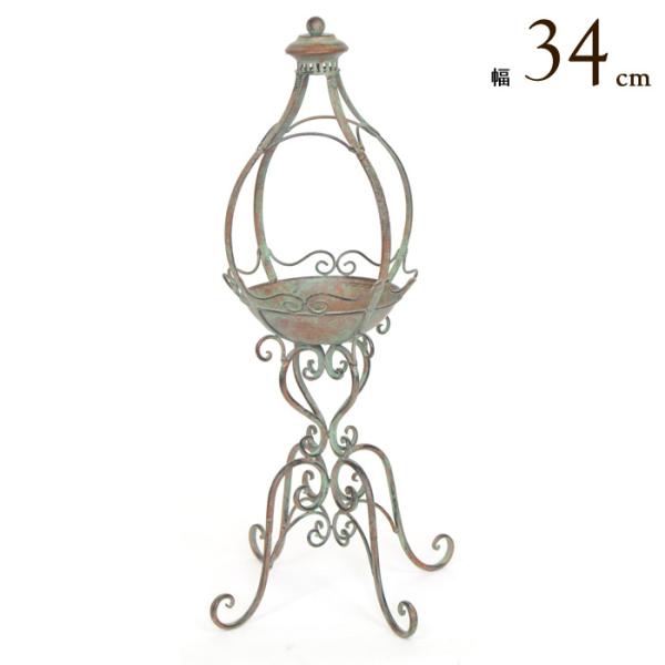 バードフィーダーは、野生の鳥に餌を与えるための餌台です。餌台を置くことで、季節に応じていろいろな野鳥が庭に集まり心を癒されます。アイアン製の上品なデザインですので、ガーデンオーナメントととしてお庭や玄関に置いても素敵です。鳥の餌台としてご利...