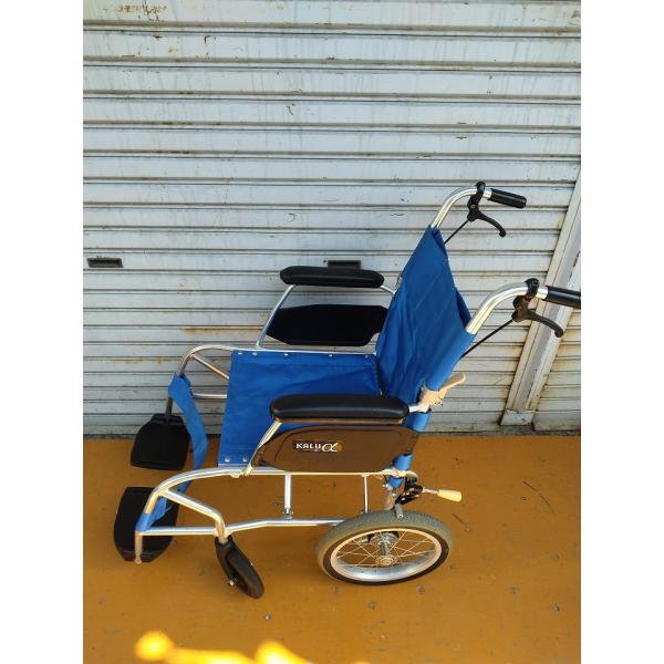 ●サイズ／全幅56×全長97×全高92cm、座面：幅40×奥行38cm、前座高：44cm、後座高：42cm ●車輪サイズ／前輪6×後輪22インチ ●重さ／10.2kg ●材質／フレーム：アルミ、シート：ナイロンポリエステル ●最大使用者体重...