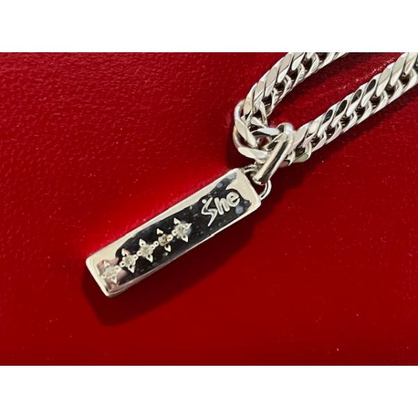 最上位モデル　She　限定モデルミレニアム1000”美と健康のジュエリー”　シルバー・ゴールド・プラチナなどの貴金属と、高純度ゲルマニウムを融合(合金化)する特許製法で作られています。市場に溢れる一般的な”健康アクセサリー”とは一線を画すデ...