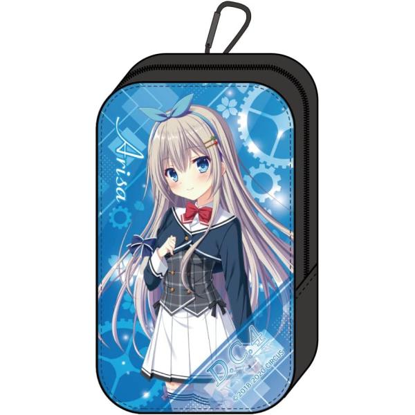 美少女ゲーム『D.C.4 〜ダ・カーポ4〜』より、ウエストポーチが登場！ヒロインキャラクターを使用し、ヒロインのイメージカラーに合わせたデザインです。高品質・高画質印刷を施したPUレザー仕様です。スマホはもちろん、文房具用品などすっぽり収ま...