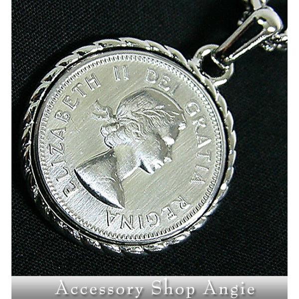 本ロジウムコート エリザベスコインネックレス（小）素材：本ロジウム1μコートコイン【直径：23mm 重さ：7g】※本物のコイン（通貨）を使用しています。喜平チェーン【長さ：50cm　幅：4mm　重さ：18g】カラー：プラチナカット：4面★本...