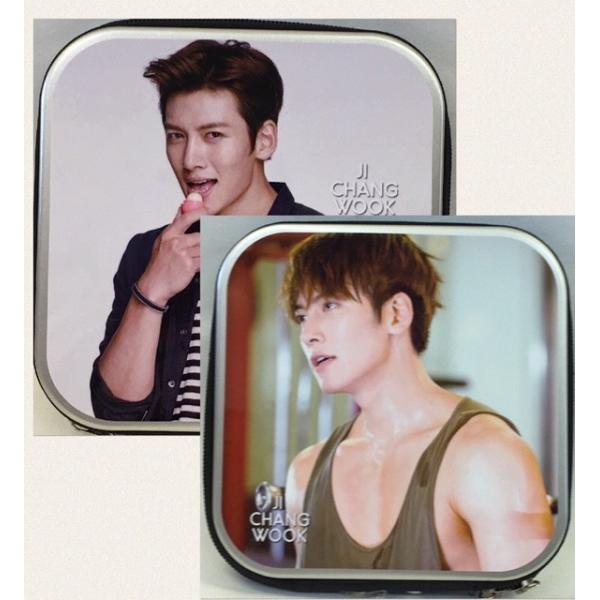 CD・DVD収納ケース20枚収納できます。