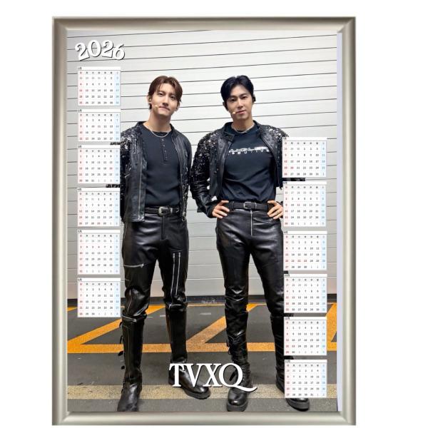 ■カレンダー・韓流グッズ■サイズ：約23×32ｃｍ（フレーム）・額縁のデザイン、カラーはランダムとなります。■材質：発砲ポリスチレン、MDF、PVD、スチール、紙