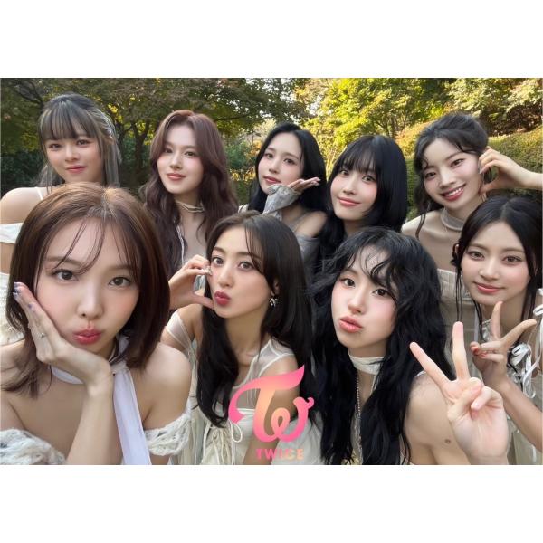 ■ポスター・韓流グッズ・丸めてお送りします。■サイズ：Ａ３（297×420ｍｍ）■材質：写真用紙■韓国製