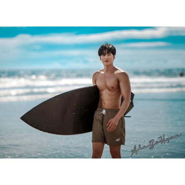 ■ポスター・韓流グッズ・丸めてお送りします。■サイズ：Ａ３（297×420ｍｍ）■材質：写真用紙■韓国製