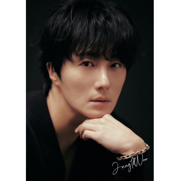 ■ポスター・韓流グッズ・丸めてお送りします。■サイズ：Ａ３（297×420ｍｍ）■材質：写真用紙■韓国製