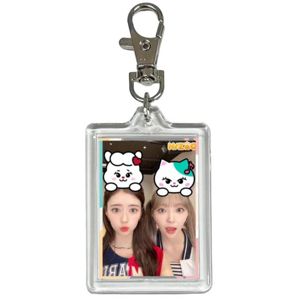 ■写真入りキーホルダー・韓流グッズ・両面写真入り■サイズ：約6×4.5ｃｍ（本体）■材質：アクリル、スチール■店舗連絡先：アンジーソウル0276-55-6707