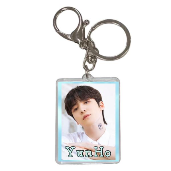 ★キーホルダーの金具部分は写真と異なる場合があります。■写真入りキーホルダー・韓流グッズ・両面写真入り■サイズ：約6×4.5ｃｍ（本体）■材質：アクリル、スチール■店舗連絡先：アンジーソウル0276-55-6707