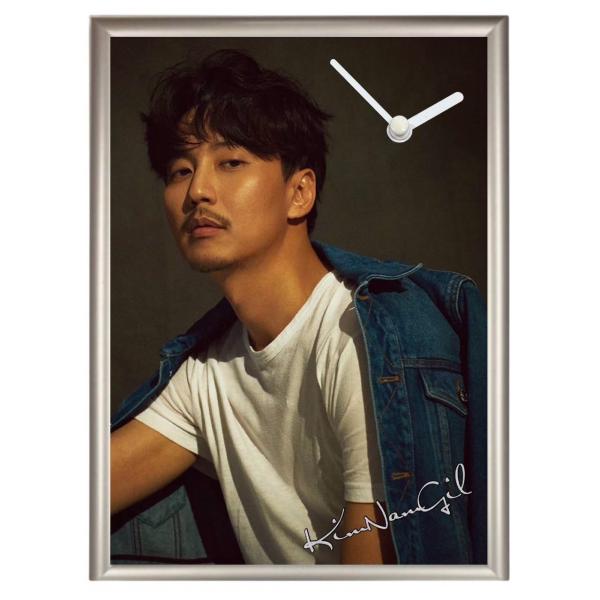 ■フォトフレーム壁掛け時計・韓流グッズ・単3電池1個使用（別売り）■サイズ：約232×318ｍm■主な材質：発砲ポリスチレン、ＭＤＦ、ＰＶＣ、紙、スチール■店舗連絡先：アンジーソウル0276-55-6707★作動確認後にお送りします。