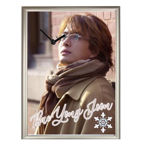 ■フォトフレーム壁掛け時計・韓流グッズ・単3電池1個使用（別売り）■サイズ：約232×318ｍm■主な材質：発砲ポリスチレン、ＭＤＦ、ＰＶＣ、紙、スチール■店舗連絡先：アンジーソウル0276-55-6707★作動確認後にお送りします。